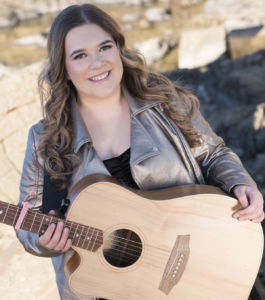 » Simply Kayla, Take It or Leave